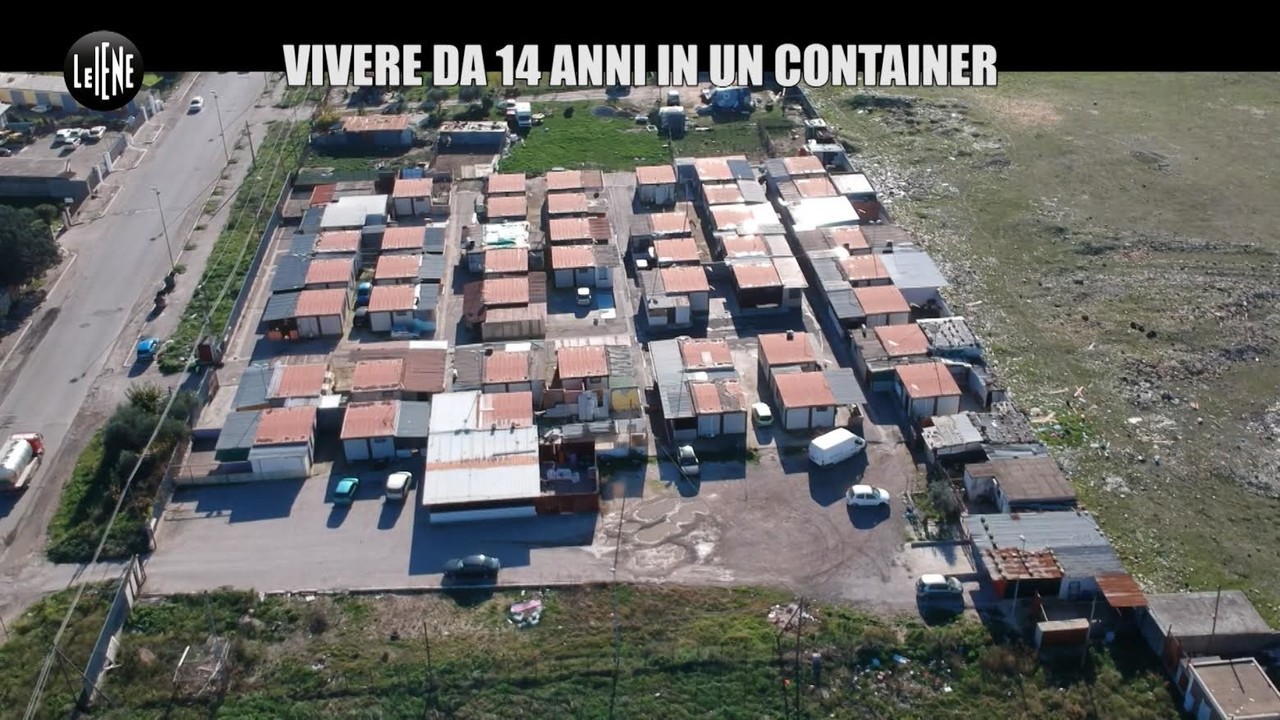 Foggia: il dramma di 45 famiglie nei container tra muffa e scarafaggi ...